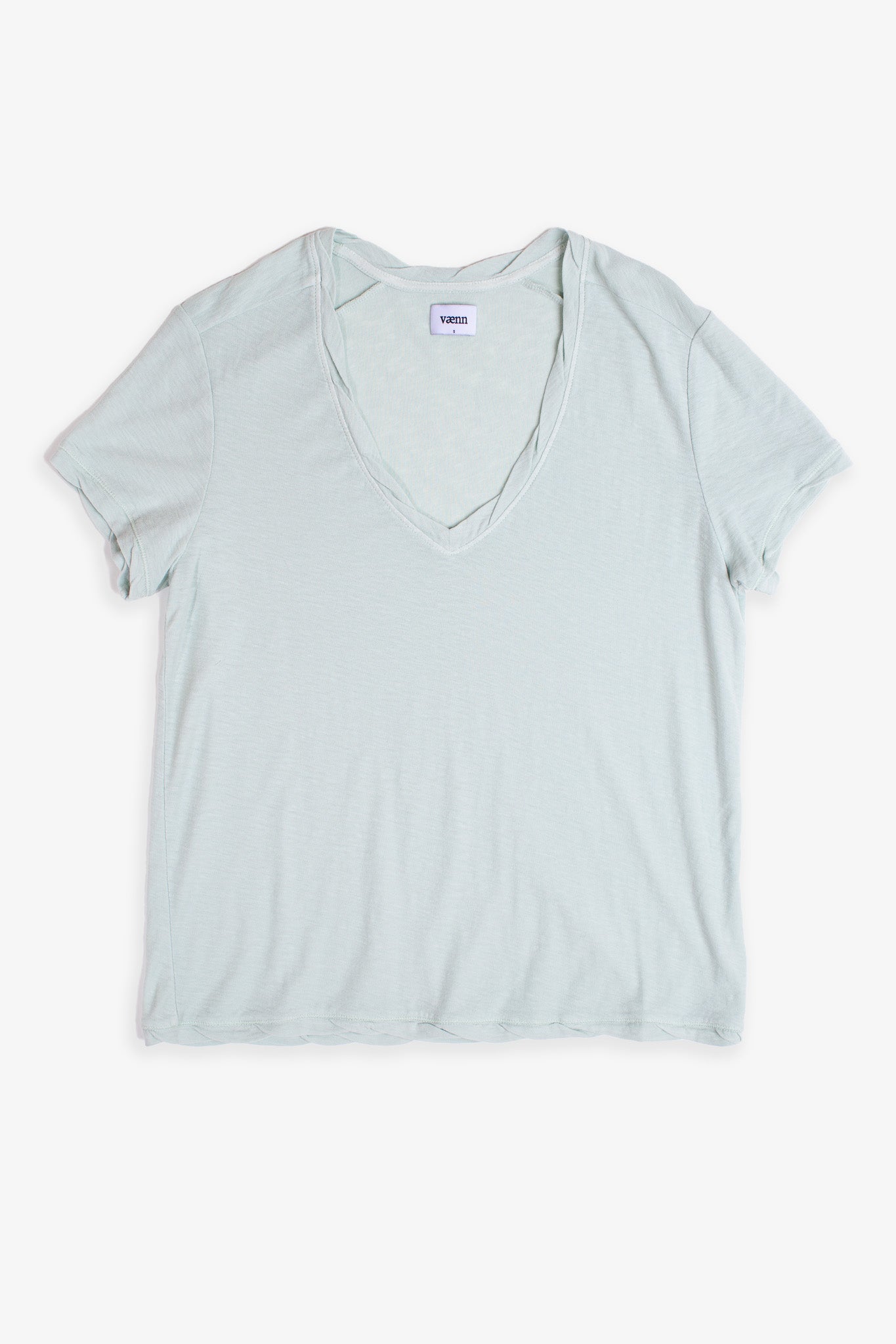Slub Deep V Tee Milky Green – vænn